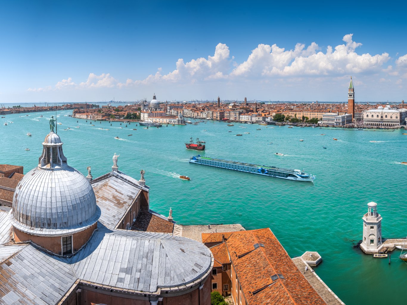 Venetian Christmas | VIVA Cruises