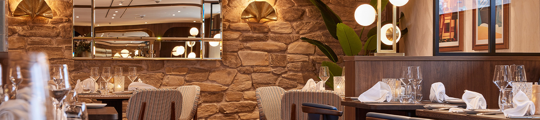 Restaurant MOMENTS | VIVA Cruises | VIVA Cruises